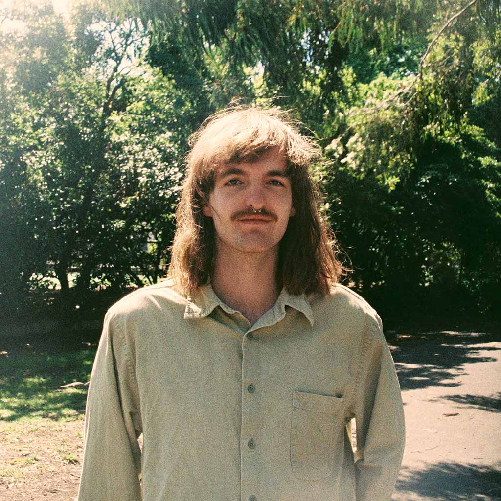 Song Premiere: Lafferty Daniel - Can't See Straight — Sungenre Premiere